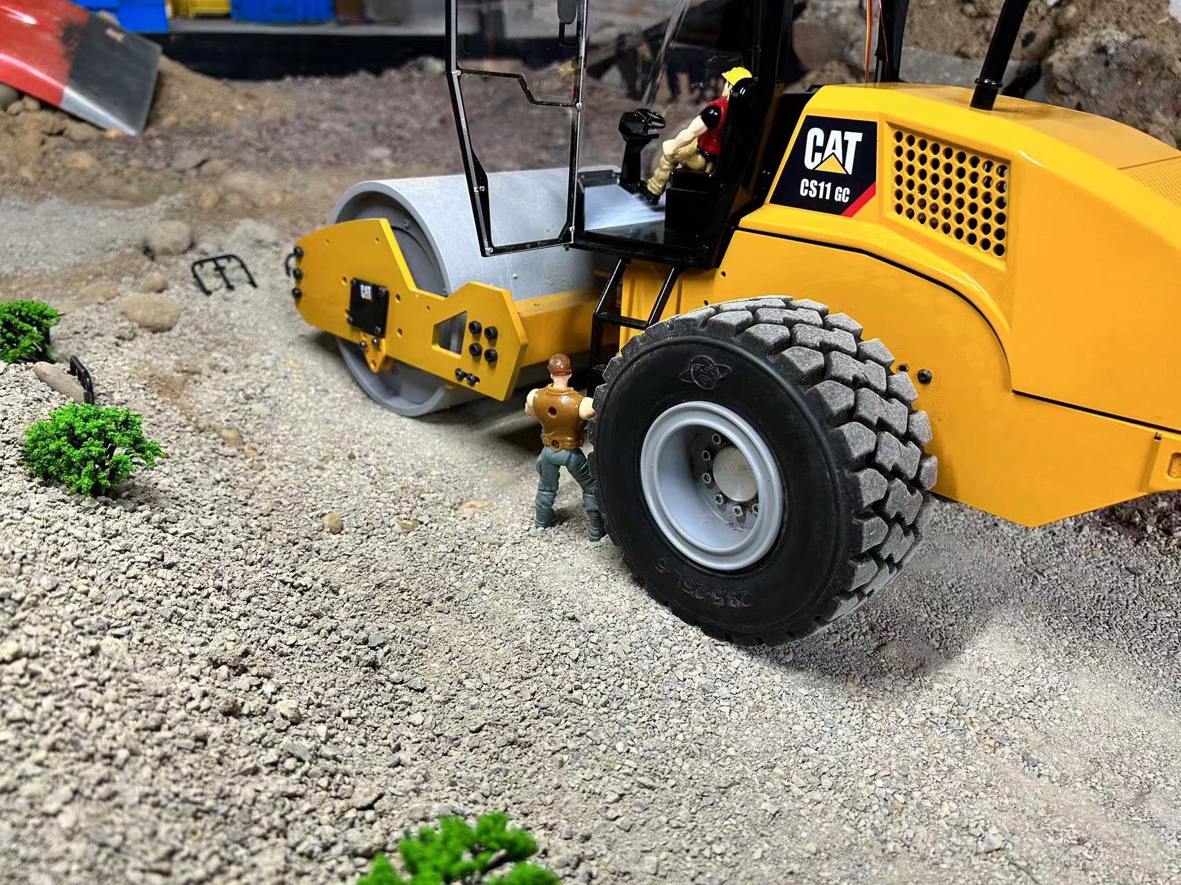 RC Hydraulic Road Roller | 1/14 Road Roller RC Hydraulic