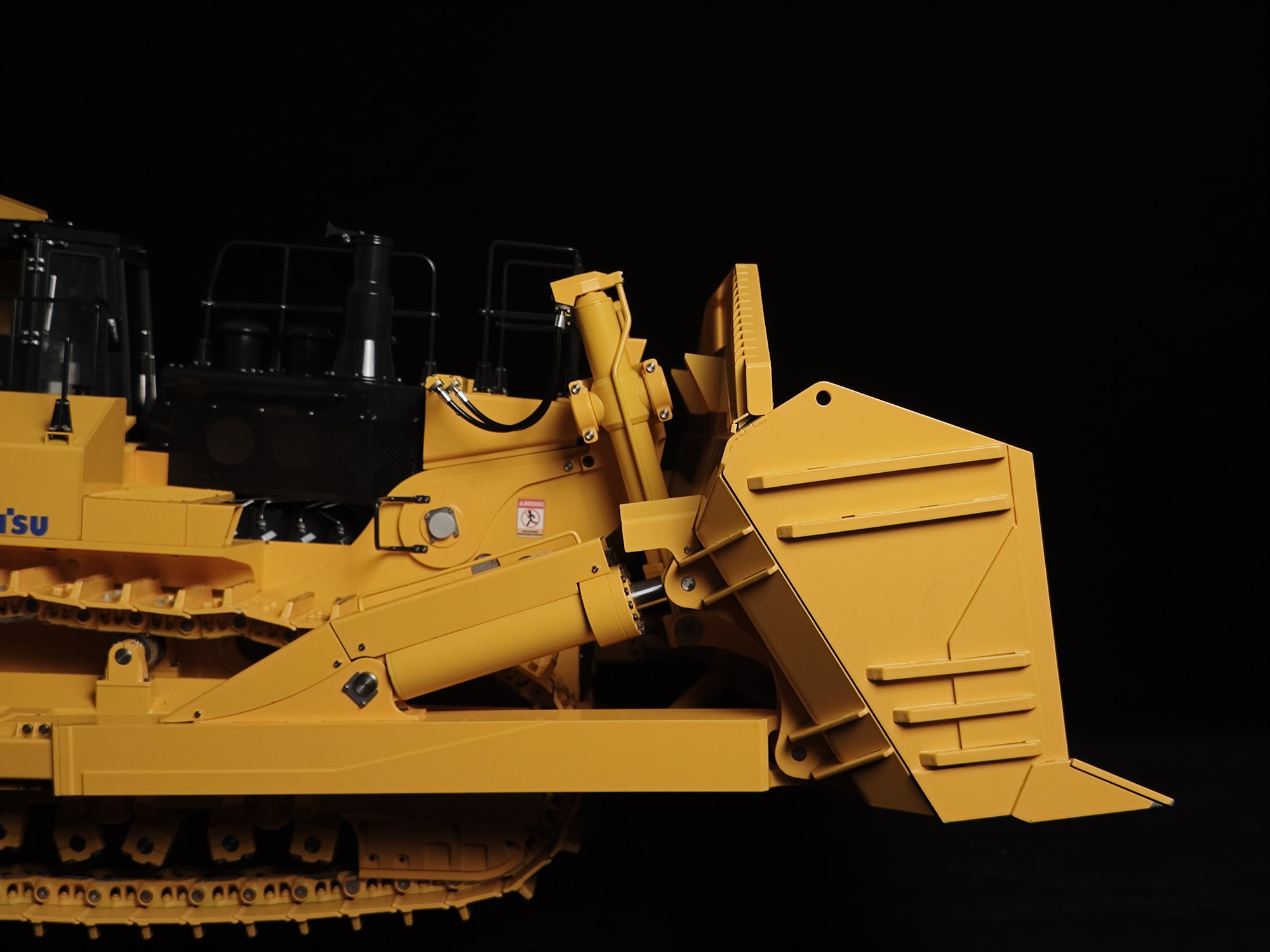 jdmodel 1-14 Komatsu D575 RC hydraulic Bulldozer